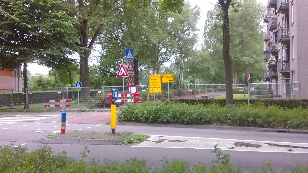 Start gemaakt met verbreding druk fietspad door Park Selwerd | OOG ...