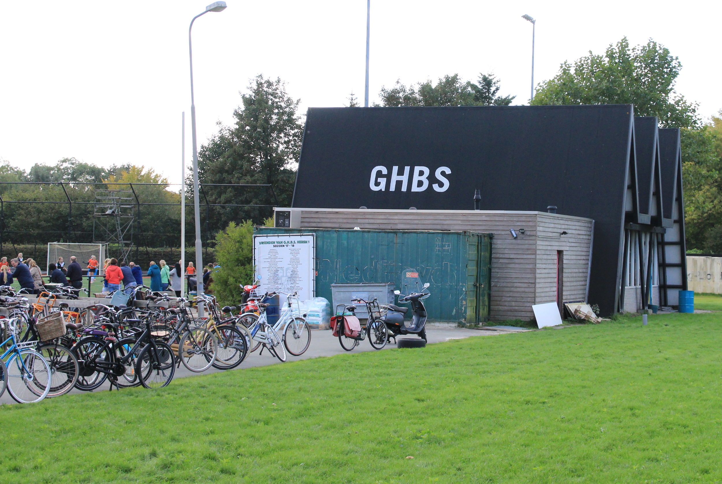 Hockeyclub Groningen speelt in extremis gelijk tegen Reigers, GHBS verslaat EHV | OOG Groningen
