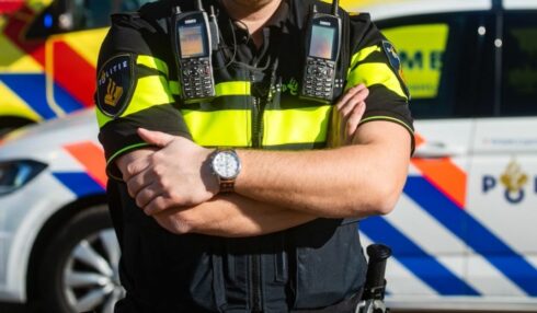 Politie waarschuwt opnieuw voor oplichters die zich voordoen als agent | OOG Groningen