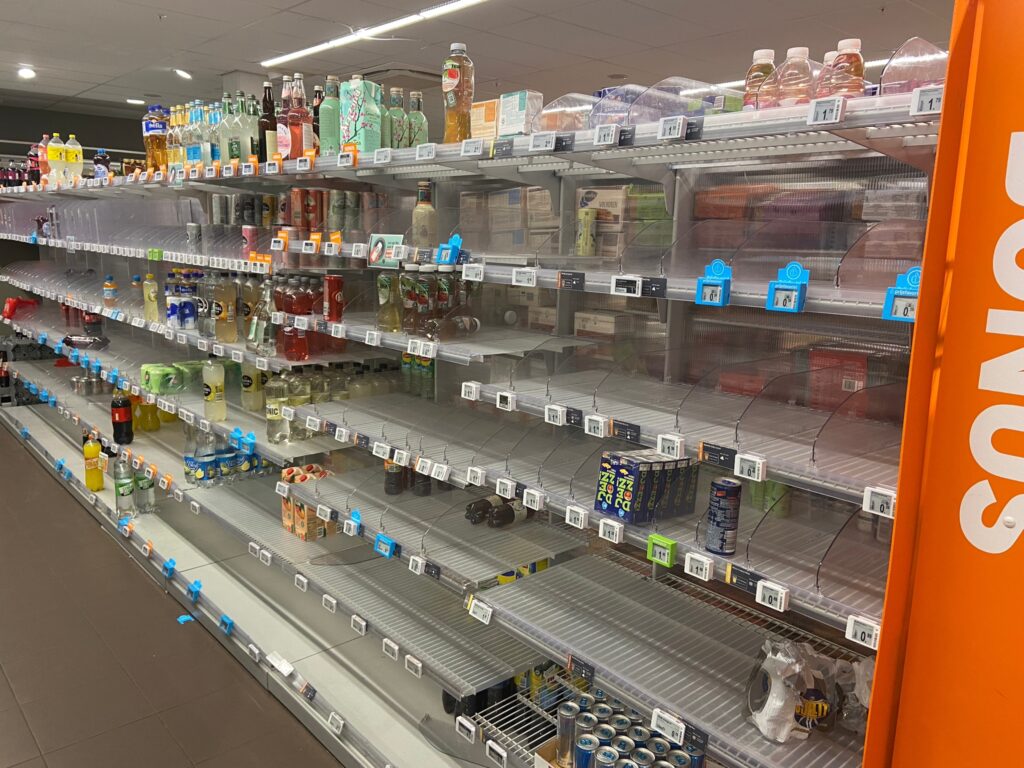 Staking distributiecentra Albert Heijn houdt aan, steeds legere ...