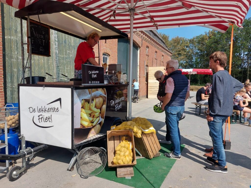 “Ik weet zeker dat er vanavond op heel veel plekken patat wordt gegeten ...