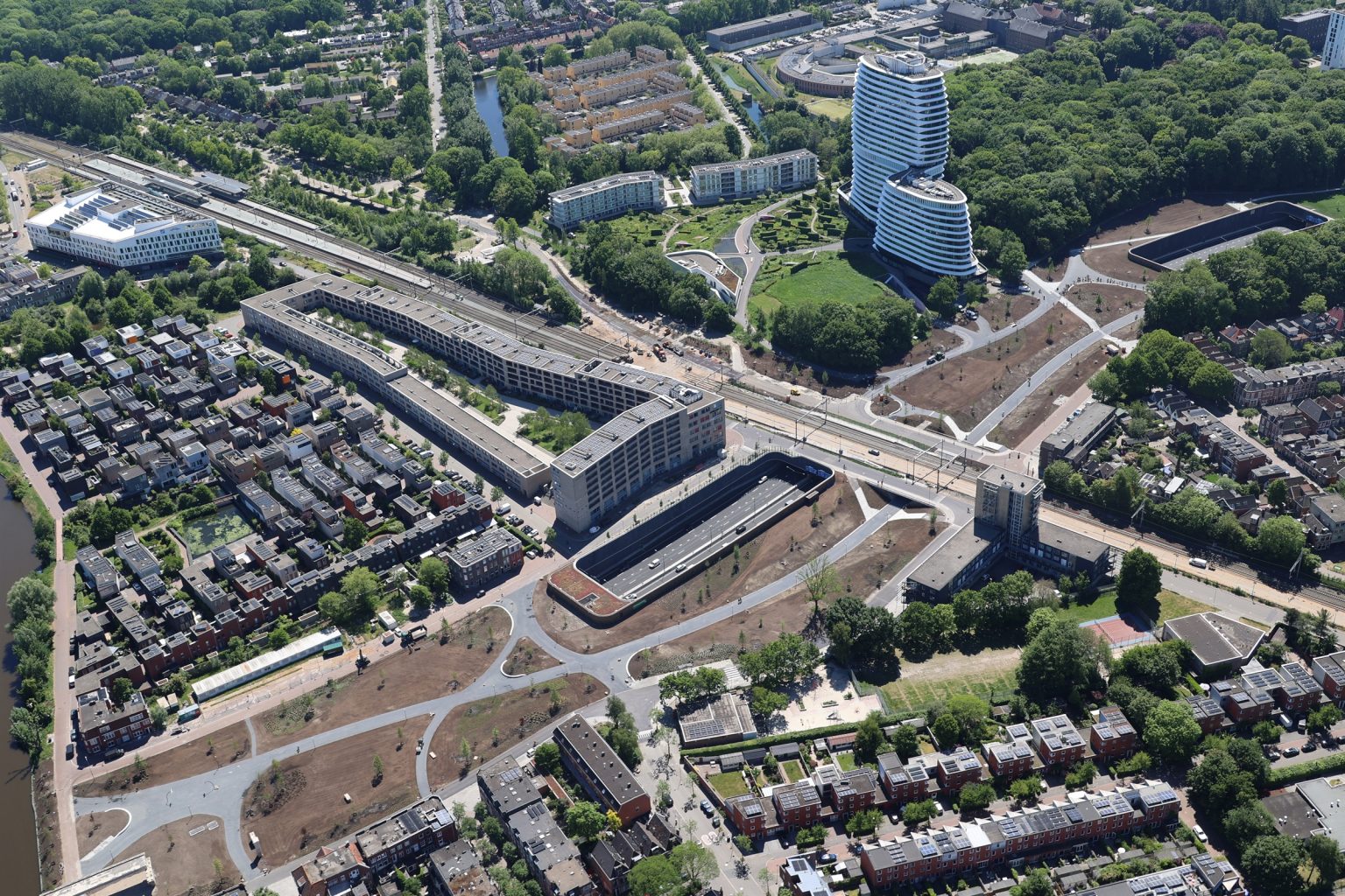 Foto’s – In vogelvlucht over de (bijna) voltooide zuidelijke ringweg ...