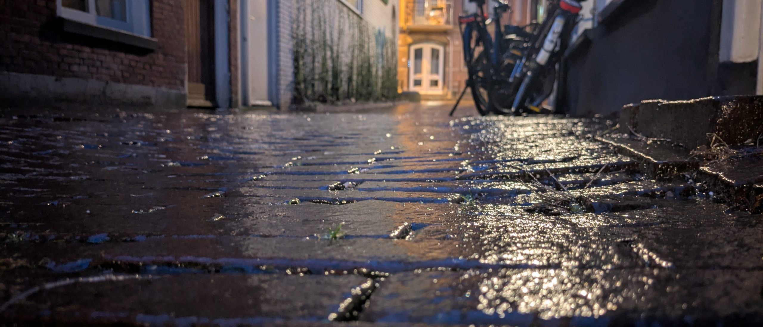 Liveblog gladheid: ‘Code rood’ voorbij, tot donderdagmiddag nog wel ...