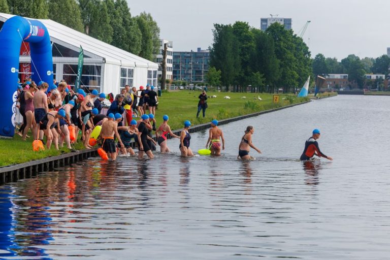 Eerste editie SLOWtriatlon in Groningen groot succes: “Don’t worry, don ...